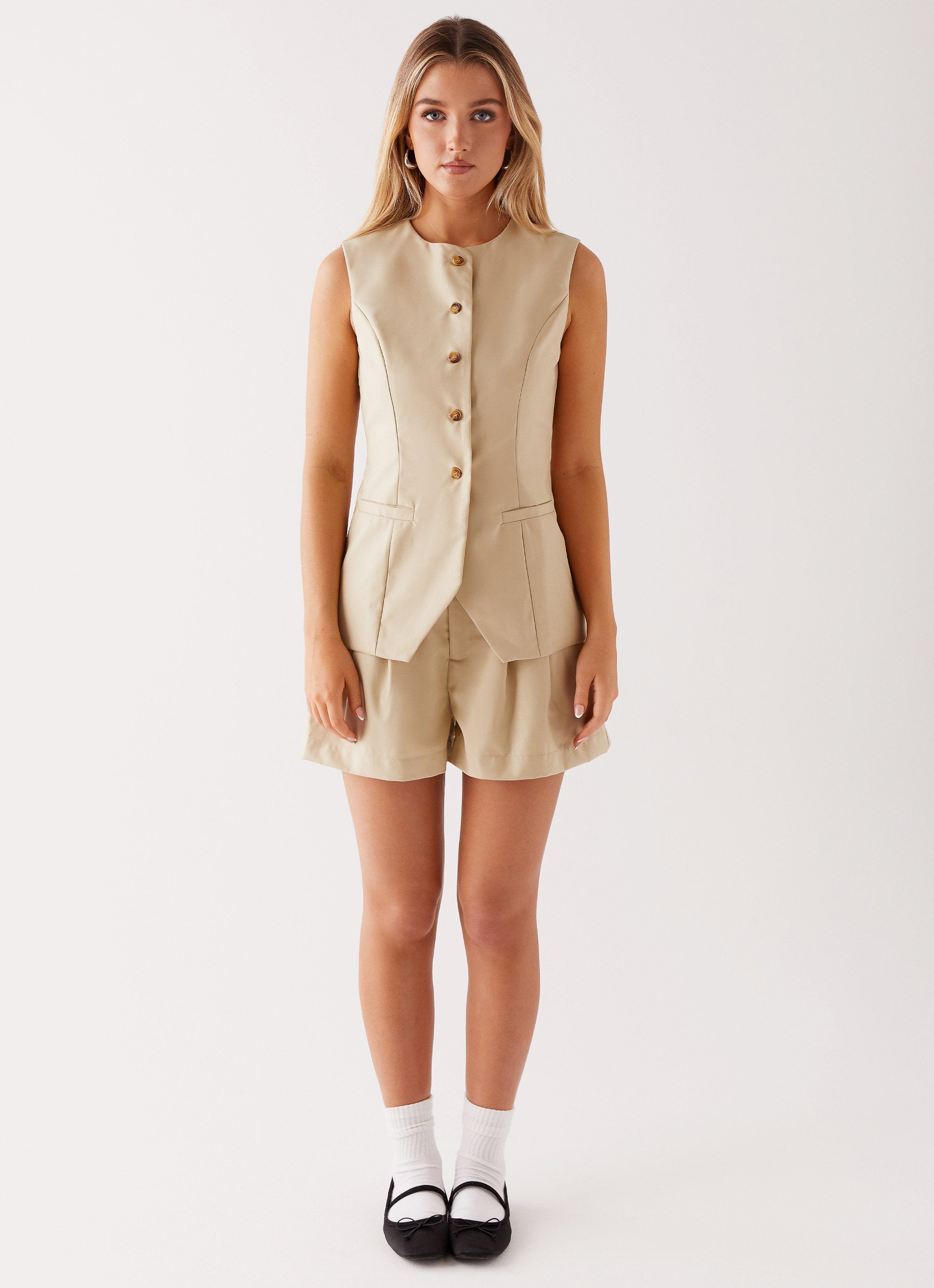 Siena Style Tailored Shorts - Beige – Peppermayo UK